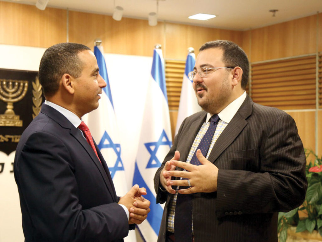 Meet the non-Jew who wants Hebrew and kosher food in LAUSD schools